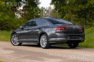 Pelēks Volkswagen Passat B8 2016 Rīga, ar dzinēja tilpumu 2.00 L un nobraukumu 174 tūkst. km par 13990 €, foto 10 vietnē AUTOMOTO.COM.LV