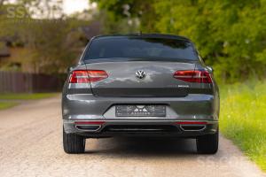 Pelēks Volkswagen Passat B8 2016 Rīga, ar dzinēja tilpumu 2.00 L un nobraukumu 174 tūkst. km par 13990 €, foto 11 vietnē AUTOMOTO.COM.LV