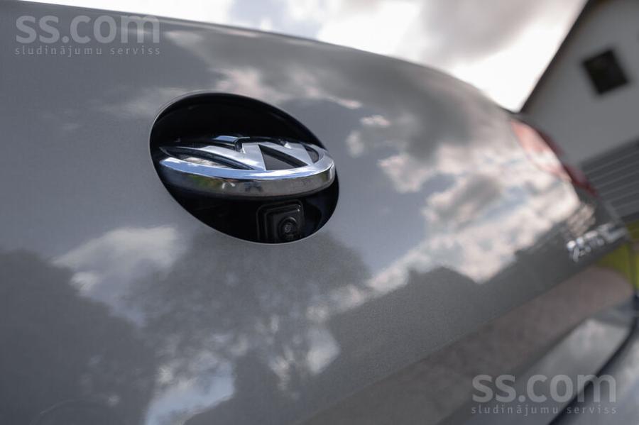 Pelēks Volkswagen Passat B8 2016 Rīga, ar dzinēja tilpumu 2.00 L un nobraukumu 174 tūkst. km par 13990 €, foto 12 vietnē AUTOMOTO.COM.LV
