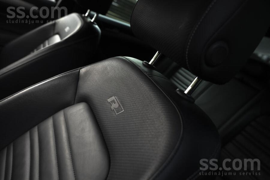 Pelēks Volkswagen Passat B8 2016 Rīga, ar dzinēja tilpumu 2.00 L un nobraukumu 174 tūkst. km par 13990 €, foto 24 vietnē AUTOMOTO.COM.LV