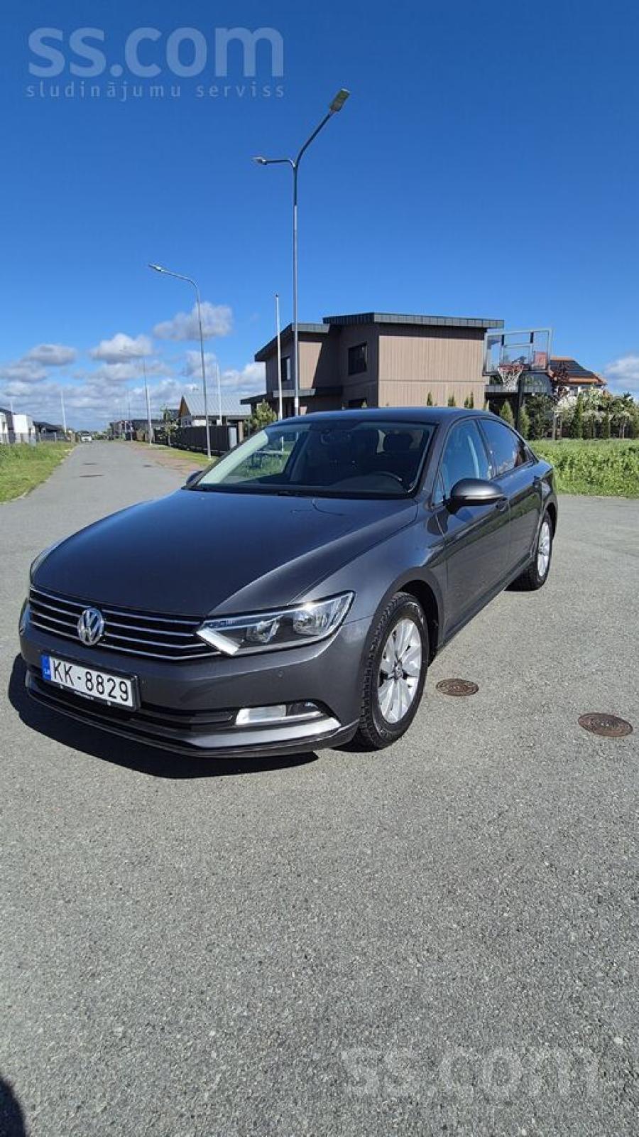 Pelēks Volkswagen Passat B8 2016 Rīga, ar dzinēja tilpumu 1.40 L un nobraukumu 203 tūkst. km par 9900 €, foto 1 vietnē AUTOMOTO.COM.LV