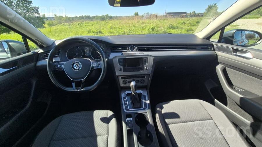 Pelēks Volkswagen Passat B8 2016 Rīga, ar dzinēja tilpumu 1.40 L un nobraukumu 203 tūkst. km par 9900 €, foto 9 vietnē AUTOMOTO.COM.LV