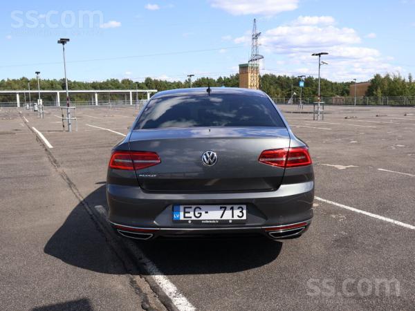 Pelēks Volkswagen Passat B8 2016 Rīga, ar dzinēja tilpumu 1.80 L un nobraukumu 150 tūkst. km par 15000 €, foto 7 vietnē AUTOMOTO.COM.LV