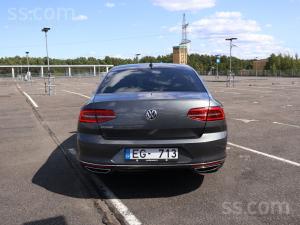 Pelēks Volkswagen Passat B8 2016 Rīga, ar dzinēja tilpumu 1.80 L un nobraukumu 150 tūkst. km par 15000 €, foto 8 vietnē AUTOMOTO.COM.LV