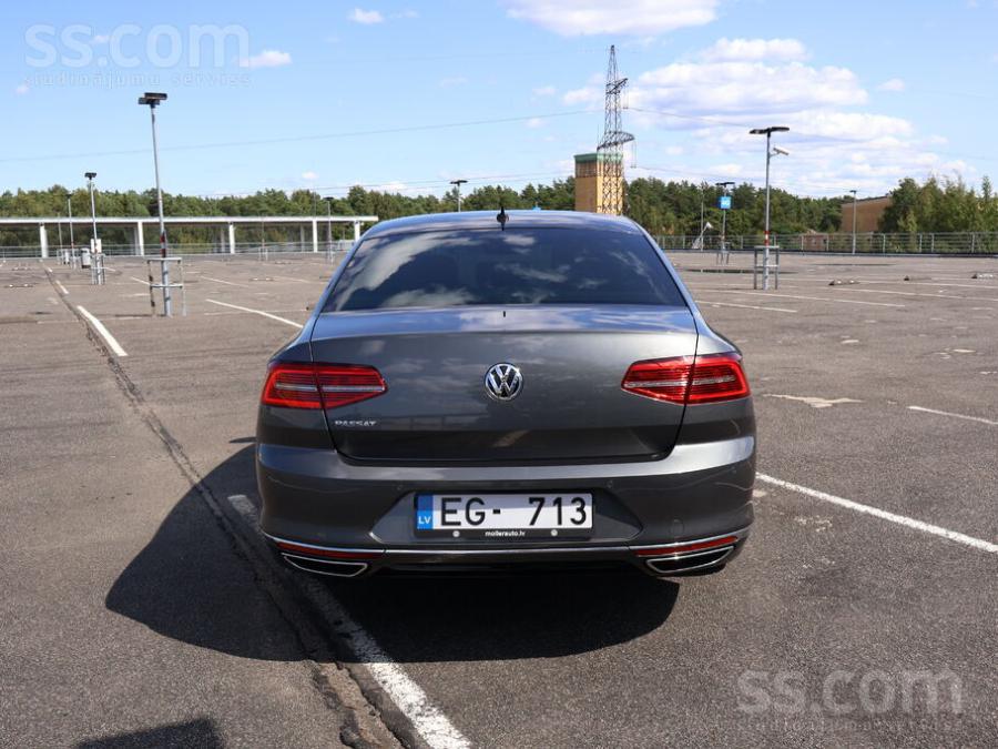 Pelēks Volkswagen Passat B8 2016 Rīga, ar dzinēja tilpumu 1.80 L un nobraukumu 150 tūkst. km par 15000 €, foto 8 vietnē AUTOMOTO.COM.LV