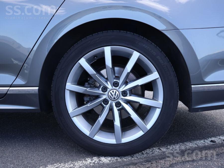 Pelēks Volkswagen Passat B8 2016 Rīga, ar dzinēja tilpumu 1.80 L un nobraukumu 150 tūkst. km par 15000 €, foto 11 vietnē AUTOMOTO.COM.LV