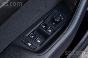 Pelēks Volkswagen Passat B8 2016 Rīga, ar dzinēja tilpumu 1.40 L un nobraukumu 188 tūkst. km par 8450 €, foto 17 vietnē AUTOMOTO.COM.LV