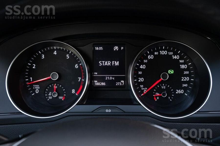Pelēks Volkswagen Passat B8 2016 Rīga, ar dzinēja tilpumu 1.40 L un nobraukumu 188 tūkst. km par 8450 €, foto 19 vietnē AUTOMOTO.COM.LV