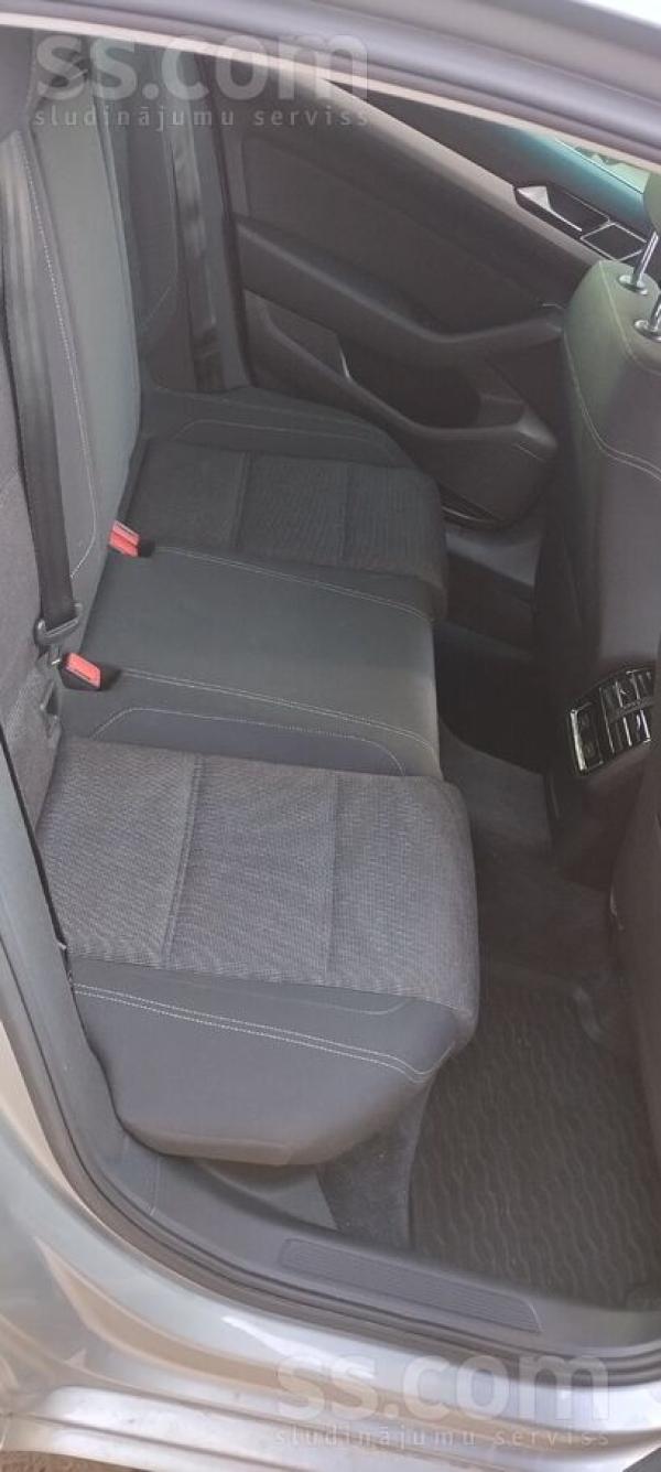 Pelēks Volkswagen Passat B8 2016 Rīga, ar dzinēja tilpumu 1.40 L un nobraukumu 0 tūkst. km par 9115 €, foto 6 vietnē AUTOMOTO.COM.LV