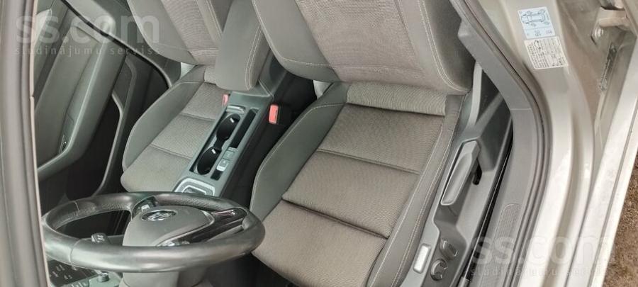 Grey Volkswagen Passat B8 2016 in Riga, with an engine capacity of 1.40 L and mileage of 0 thousand km for 9115 €, photo 8 on AUTOMOTO.COM.LV