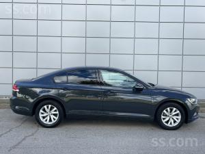 Pelēks Volkswagen Passat B8 2017 Rīga, ar dzinēja tilpumu 1.40 L un nobraukumu 90 tūkst. km par 11500 €, foto 6 vietnē AUTOMOTO.COM.LV