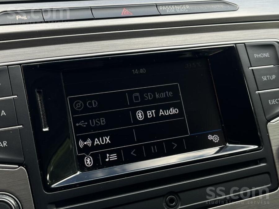 Pelēks Volkswagen Passat B8 2017 Rīga, ar dzinēja tilpumu 1.40 L un nobraukumu 90 tūkst. km par 11500 €, foto 18 vietnē AUTOMOTO.COM.LV