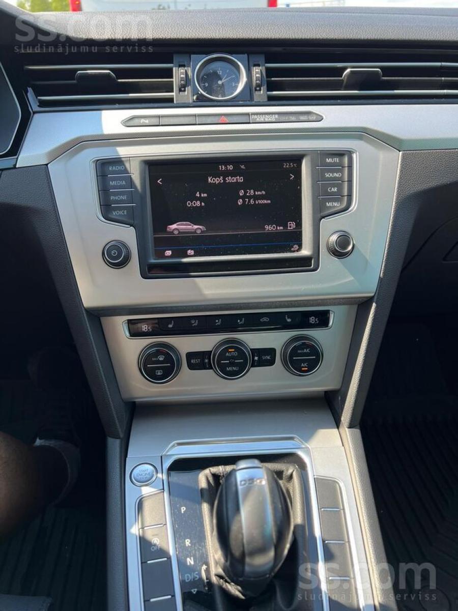 Pelēks Volkswagen Passat B8 2017 Rīga, ar dzinēja tilpumu 2.00 L un nobraukumu 169 tūkst. km par 10800 €, foto 14 vietnē AUTOMOTO.COM.LV