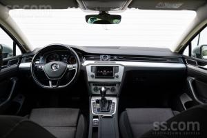 Pelēks Volkswagen Passat B8 2017 Rīga, ar dzinēja tilpumu 2.00 L un nobraukumu 140 tūkst. km par 12950 €, foto 9 vietnē AUTOMOTO.COM.LV
