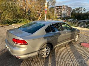 Grey Volkswagen Passat B8 2017 in Riga, with an engine capacity of 2.00 L and mileage of 179 thousand km for 9700 €, photo 9 on AUTOMOTO.COM.LV