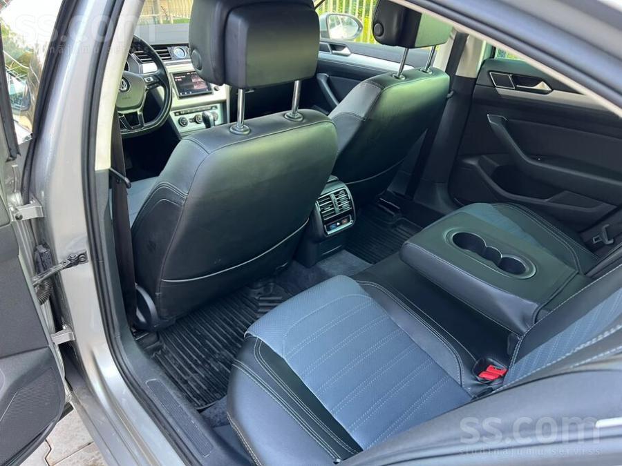 Grey Volkswagen Passat B8 2017 in Riga, with an engine capacity of 2.00 L and mileage of 179 thousand km for 9700 €, photo 13 on AUTOMOTO.COM.LV