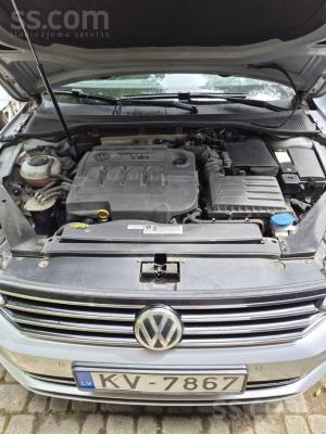 Grey Volkswagen Passat B8 2017 in Riga, with an engine capacity of 2.00 L and mileage of 150 thousand km for 8700 €, photo 8 on AUTOMOTO.COM.LV