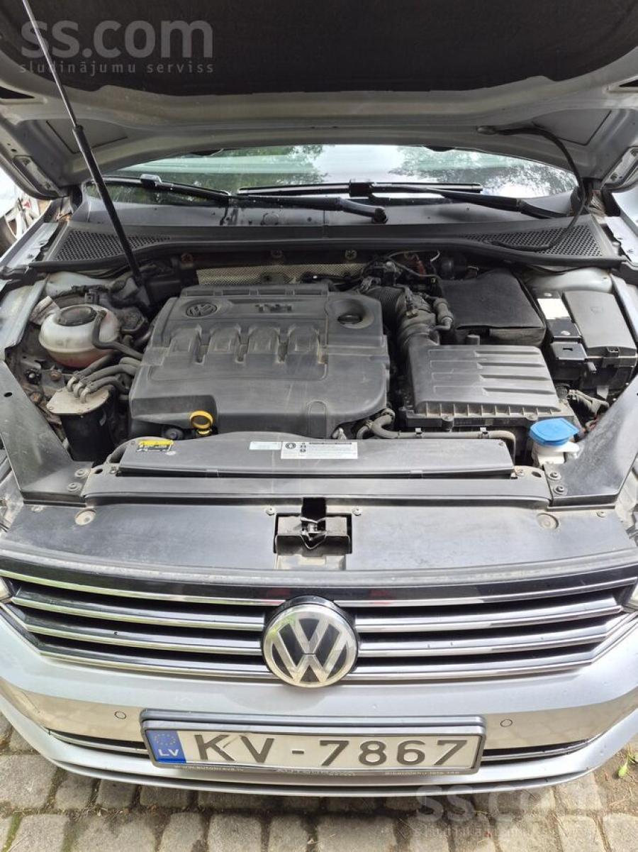 Grey Volkswagen Passat B8 2017 in Riga, with an engine capacity of 2.00 L and mileage of 150 thousand km for 8700 €, photo 8 on AUTOMOTO.COM.LV