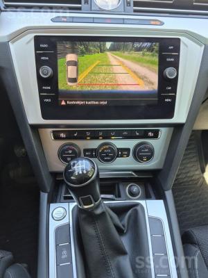 Grey Volkswagen Passat B8 2017 in Riga, with an engine capacity of 2.00 L and mileage of 150 thousand km for 8700 €, photo 18 on AUTOMOTO.COM.LV
