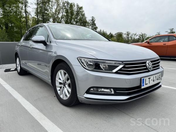 Pelēks Volkswagen Passat B8 2018 Rīga, ar dzinēja tilpumu 2.00 L un nobraukumu 212 tūkst. km par 10850 €, foto 1 vietnē AUTOMOTO.COM.LV