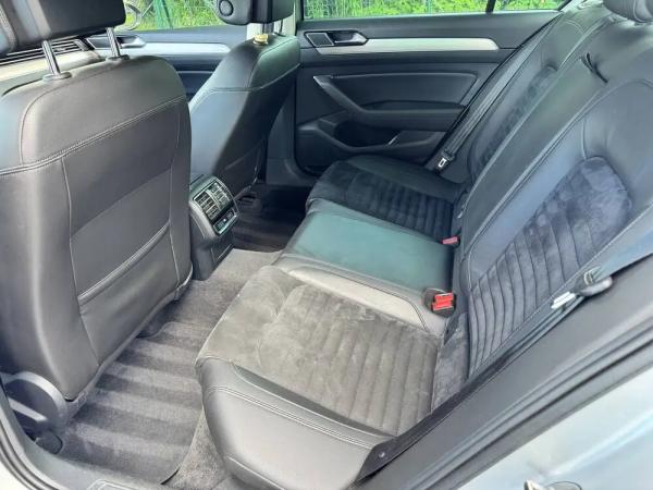 Pelēks Volkswagen Passat B8 2018 Rīga, ar dzinēja tilpumu 2.00 L un nobraukumu 244 tūkst. km par 12000 €, foto 10 vietnē AUTOMOTO.COM.LV
