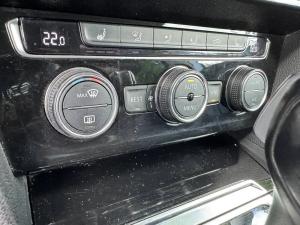 Pelēks Volkswagen Passat B8 2018 Rīga, ar dzinēja tilpumu 2.00 L un nobraukumu 244 tūkst. km par 12000 €, foto 23 vietnē AUTOMOTO.COM.LV