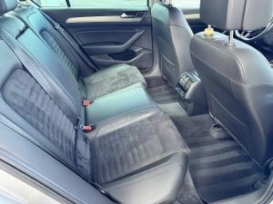 Pelēks Volkswagen Passat B8 2018 Rīga, ar dzinēja tilpumu 2.00 L un nobraukumu 244 tūkst. km par 12000 €, foto 28 vietnē AUTOMOTO.COM.LV
