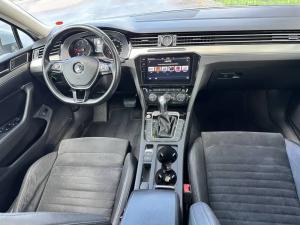 Pelēks Volkswagen Passat B8 2018 Rīga, ar dzinēja tilpumu 2.00 L un nobraukumu 244 tūkst. km par 12000 €, foto 29 vietnē AUTOMOTO.COM.LV