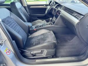Pelēks Volkswagen Passat B8 2018 Rīga, ar dzinēja tilpumu 2.00 L un nobraukumu 244 tūkst. km par 12000 €, foto 30 vietnē AUTOMOTO.COM.LV