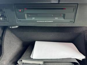 Pelēks Volkswagen Passat B8 2018 Rīga, ar dzinēja tilpumu 2.00 L un nobraukumu 244 tūkst. km par 12000 €, foto 33 vietnē AUTOMOTO.COM.LV
