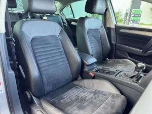 Pelēks Volkswagen Passat B8 2018 Rīga, ar dzinēja tilpumu 2.00 L un nobraukumu 244 tūkst. km par 12000 €, foto 34 vietnē AUTOMOTO.COM.LV