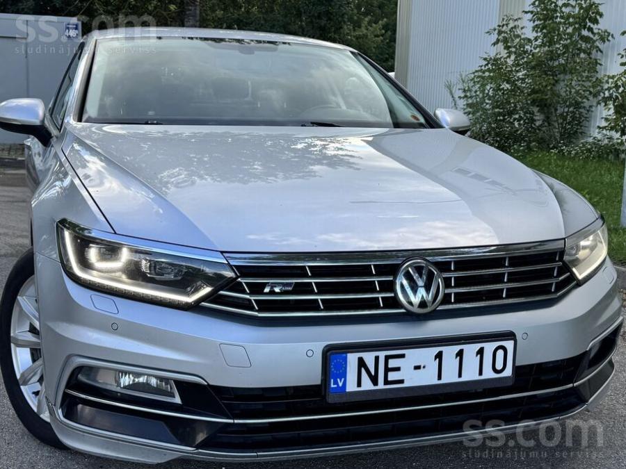 Grey Volkswagen Passat B8 2018 in Riga, with an engine capacity of 2.00 L and mileage of 244 thousand km for 11500 €, photo 10 on AUTOMOTO.COM.LV