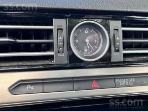 Grey Volkswagen Passat B8 2018 in Riga, with an engine capacity of 2.00 L and mileage of 244 thousand km for 11500 €, photo 25 on AUTOMOTO.COM.LV
