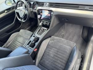 Grey Volkswagen Passat B8 2018 in Riga, with an engine capacity of 2.00 L and mileage of 244 thousand km for 11500 €, photo 31 on AUTOMOTO.COM.LV
