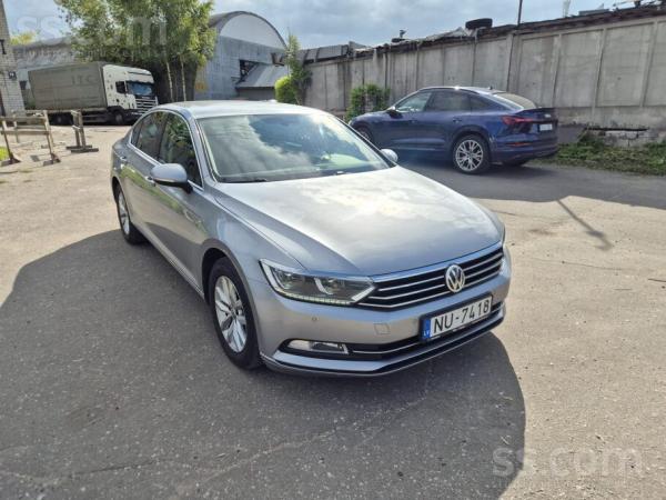 Grey Volkswagen Passat B8 2018 in Riga, with an engine capacity of 1.40 L and mileage of 191 thousand km for 11390 €, photo 3 on AUTOMOTO.COM.LV