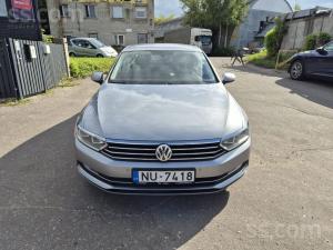 Grey Volkswagen Passat B8 2018 in Riga, with an engine capacity of 1.40 L and mileage of 191 thousand km for 11390 €, photo 4 on AUTOMOTO.COM.LV