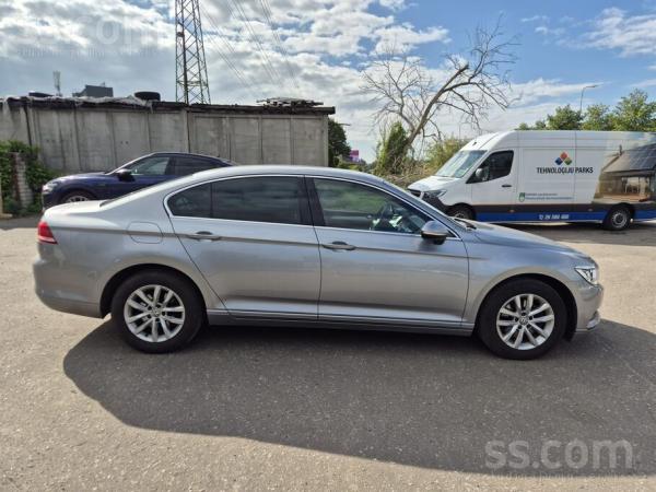 Grey Volkswagen Passat B8 2018 in Riga, with an engine capacity of 1.40 L and mileage of 191 thousand km for 11390 €, photo 6 on AUTOMOTO.COM.LV