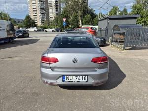 Grey Volkswagen Passat B8 2018 in Riga, with an engine capacity of 1.40 L and mileage of 191 thousand km for 11390 €, photo 8 on AUTOMOTO.COM.LV