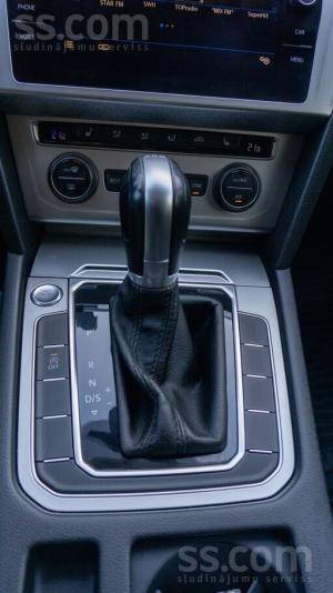 Pelēks Volkswagen Passat B8 2018 Rīga, ar dzinēja tilpumu 1.40 L un nobraukumu 191 tūkst. km par 11390 €, foto 17 vietnē AUTOMOTO.COM.LV