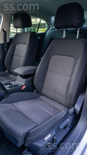Pelēks Volkswagen Passat B8 2018 Rīga, ar dzinēja tilpumu 1.40 L un nobraukumu 191 tūkst. km par 11390 €, foto 28 vietnē AUTOMOTO.COM.LV