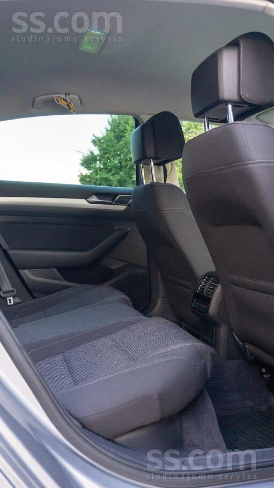 Pelēks Volkswagen Passat B8 2018 Rīga, ar dzinēja tilpumu 1.40 L un nobraukumu 191 tūkst. km par 11390 €, foto 30 vietnē AUTOMOTO.COM.LV
