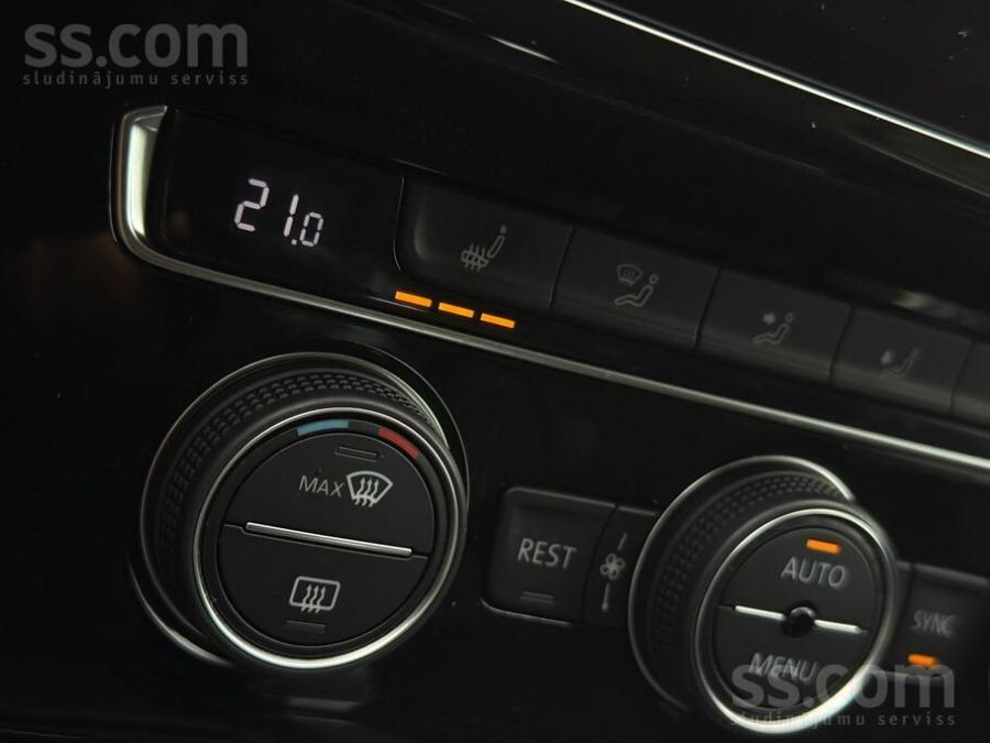 Pelēks Volkswagen Passat B8 2018 Rīga, ar dzinēja tilpumu 1.40 L un nobraukumu 43 tūkst. km par 16990 €, foto 27 vietnē AUTOMOTO.COM.LV