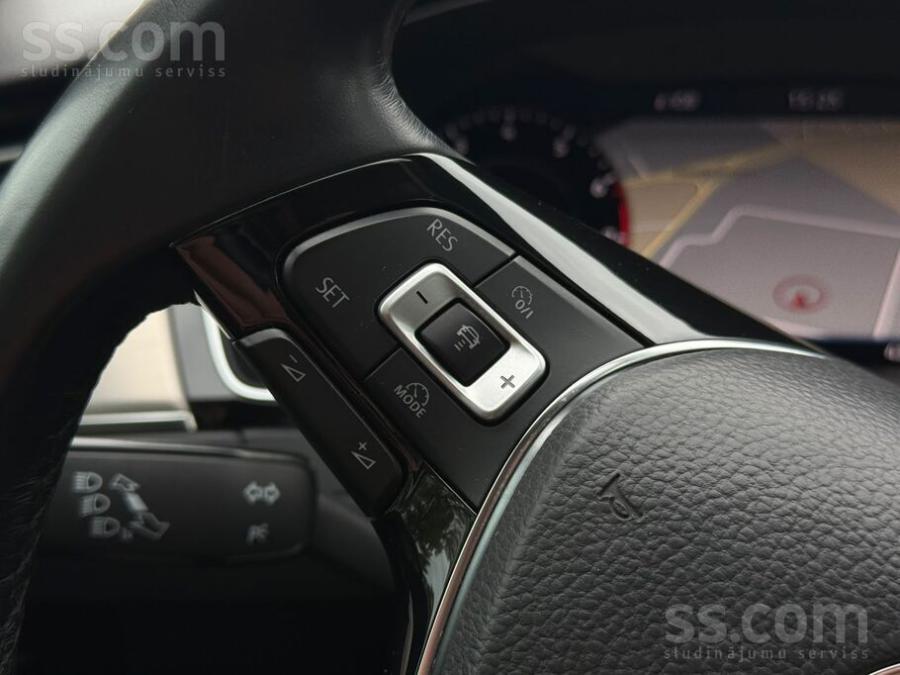 Pelēks Volkswagen Passat B8 2018 Rīga, ar dzinēja tilpumu 1.40 L un nobraukumu 43 tūkst. km par 16990 €, foto 30 vietnē AUTOMOTO.COM.LV