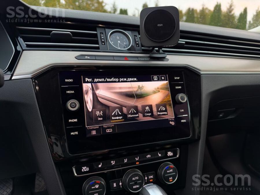 Grey Volkswagen Passat B8 2018 in Riga, with an engine capacity of 2.00 L and mileage of 176 thousand km for 14990 €, photo 14 on AUTOMOTO.COM.LV