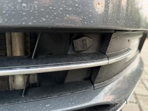 Grey Volkswagen Passat B8 2018 in Riga, with an engine capacity of 2.00 L and mileage of 176 thousand km for 14990 €, photo 21 on AUTOMOTO.COM.LV