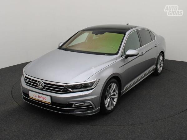 Grey Volkswagen Passat B8 2019 in Vilnius, with an engine capacity of 1.50 L and mileage of 168 thousand km for 16799 €, photo 1 on AUTOMOTO.COM.LV