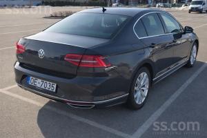 Grey Volkswagen Passat B8 2019 in Riga, with an engine capacity of 1.50 L and mileage of 94 thousand km for 16900 €, photo 5 on AUTOMOTO.COM.LV
