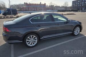 Grey Volkswagen Passat B8 2019 in Riga, with an engine capacity of 1.50 L and mileage of 94 thousand km for 16900 €, photo 6 on AUTOMOTO.COM.LV