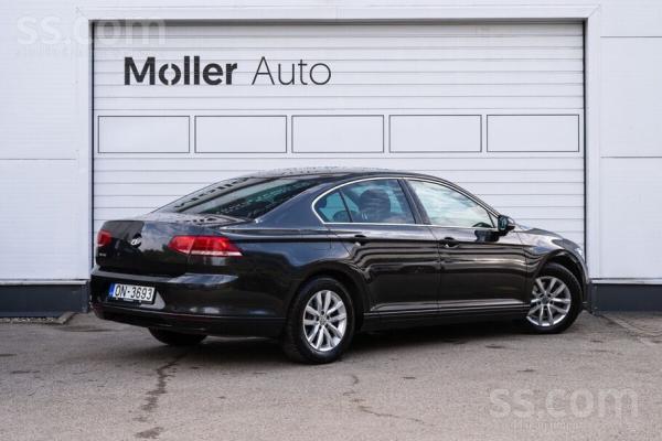 Grey Volkswagen Passat B8 2019 in Riga, with an engine capacity of 2.00 L and mileage of 111 thousand km for 16900 €, photo 4 on AUTOMOTO.COM.LV