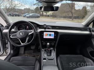 Grey Volkswagen Passat B8 2019 in Riga, with an engine capacity of 2.00 L and mileage of 112 thousand km for 16500 €, photo 7 on AUTOMOTO.COM.LV